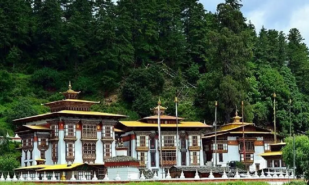 Top 40 Places to Visit and Things to Do In Bhutan - Druk Heritage ...